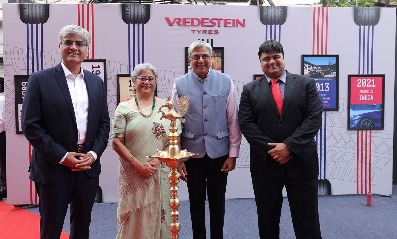 Apollo Tyres inaugurates first branded retail outlet for Vredestein in ...