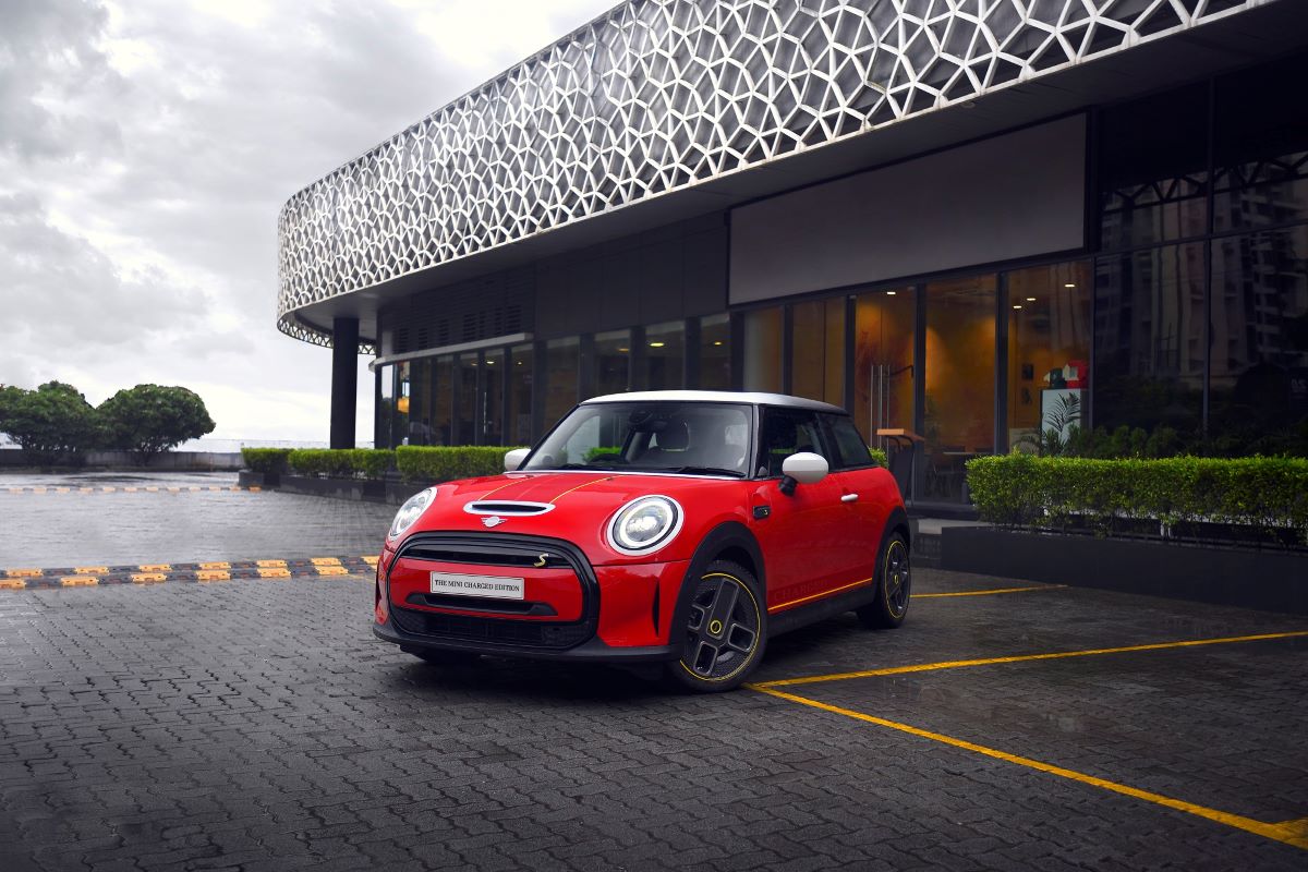 Mini Charged Edition launched in India at Rs 55 lakh | Autoguideindia