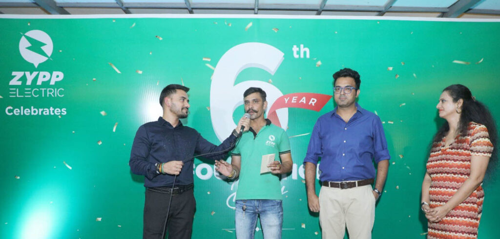 Zypp Electric felicitates its delivery partners on Foundation Day ...