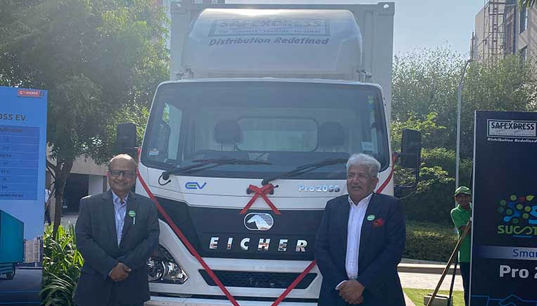 Safexpress takes delivery of its first Eicher EV and 100th Truck ...