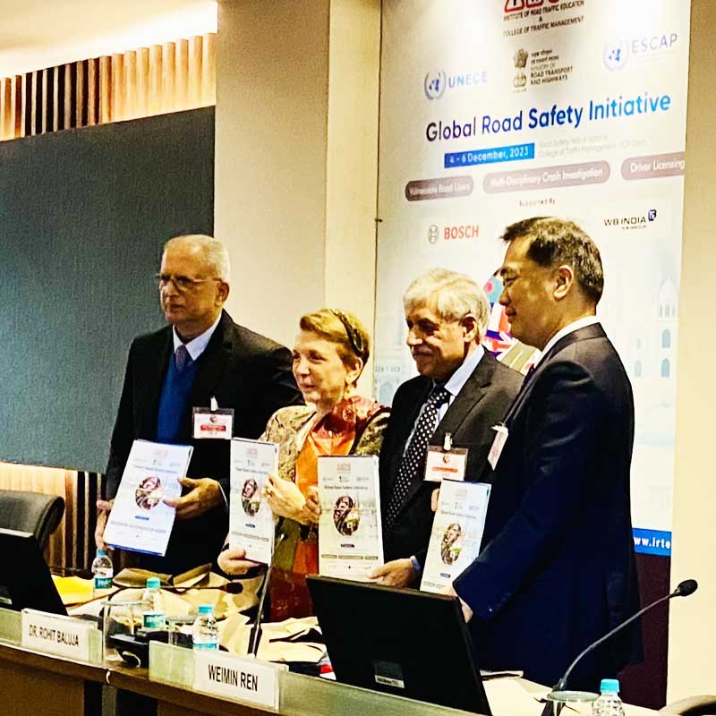 MoRTH planning to introduce cashless treatment for all accident victims ...