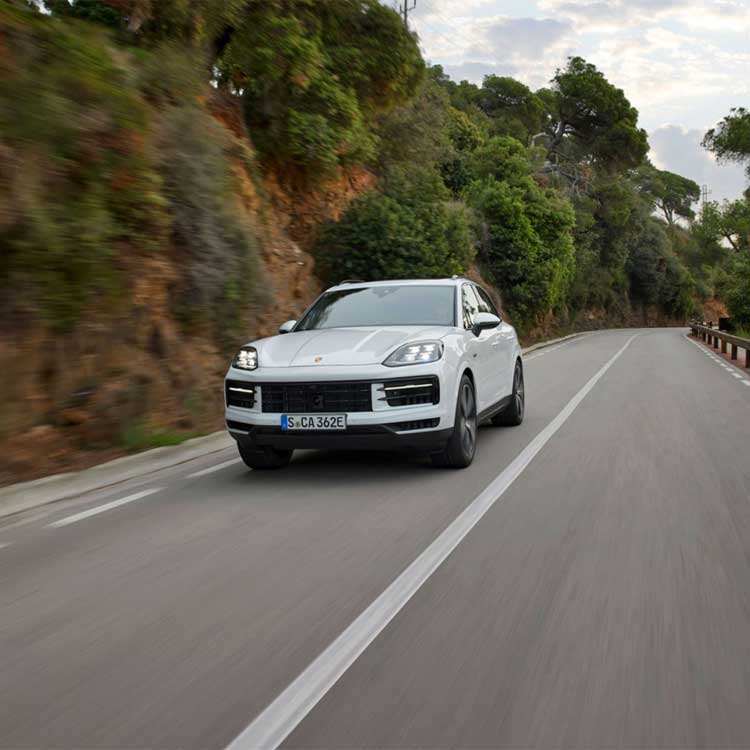 Porsche delivers 77,640 cars in the first quarter | Autoguideindia