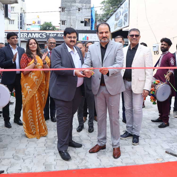 Volkswagen inaugurates two new service outlets in Karnataka ...