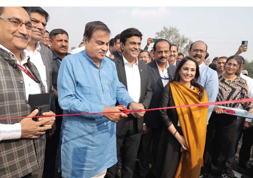 Shri Nitin Gadkari inaugurates India’s first Bio-Bitumen National ...