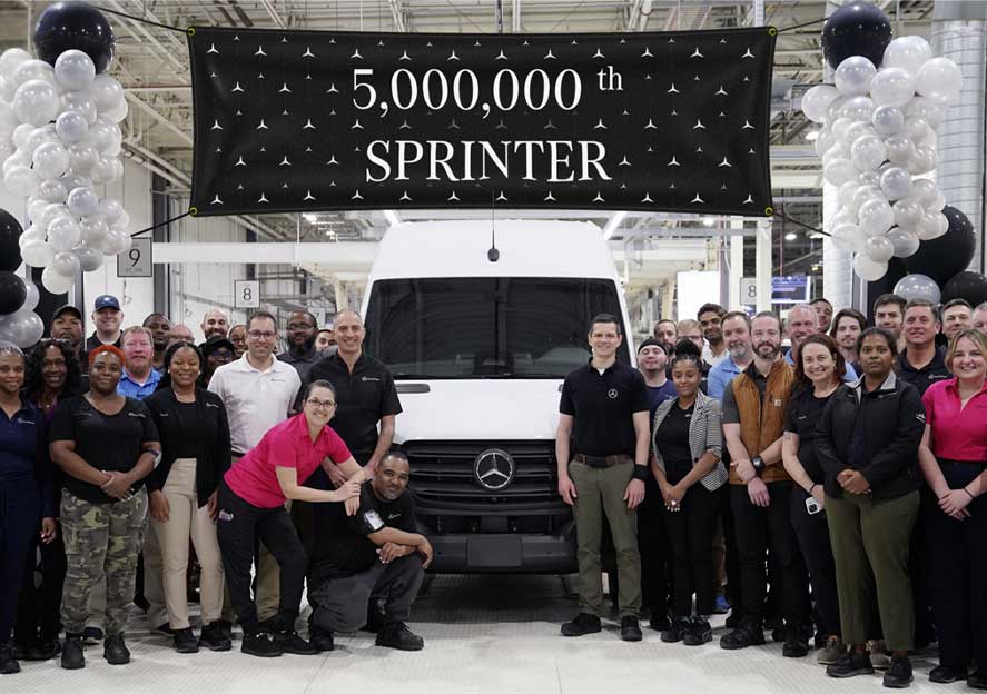 30 years and 5 million Sprinters: Mercedes-Benz Vans marks a Global ...