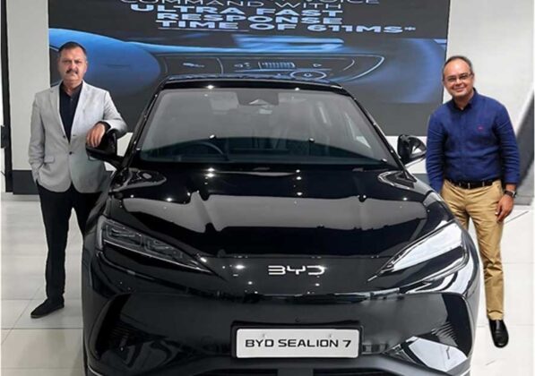 BYD India inaugurates its 42nd showroom in India | Autoguideindia