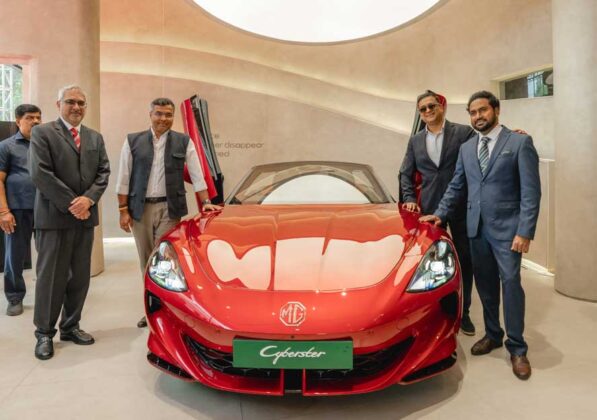 MG SELECT inaugurates its Experience Centre in the National Capital ...